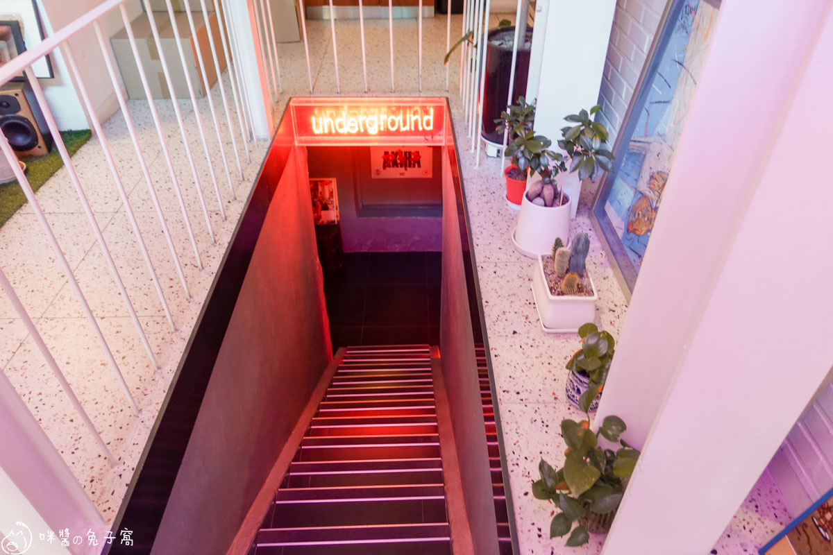 首爾美食。Mouse Rabbit Coffee 鼠兔咖啡 SJ藝聲開的咖啡廳 ELF必訪咖啡廳 還可以買咖啡廳周邊商品~~ - 咪醬の兔子窩