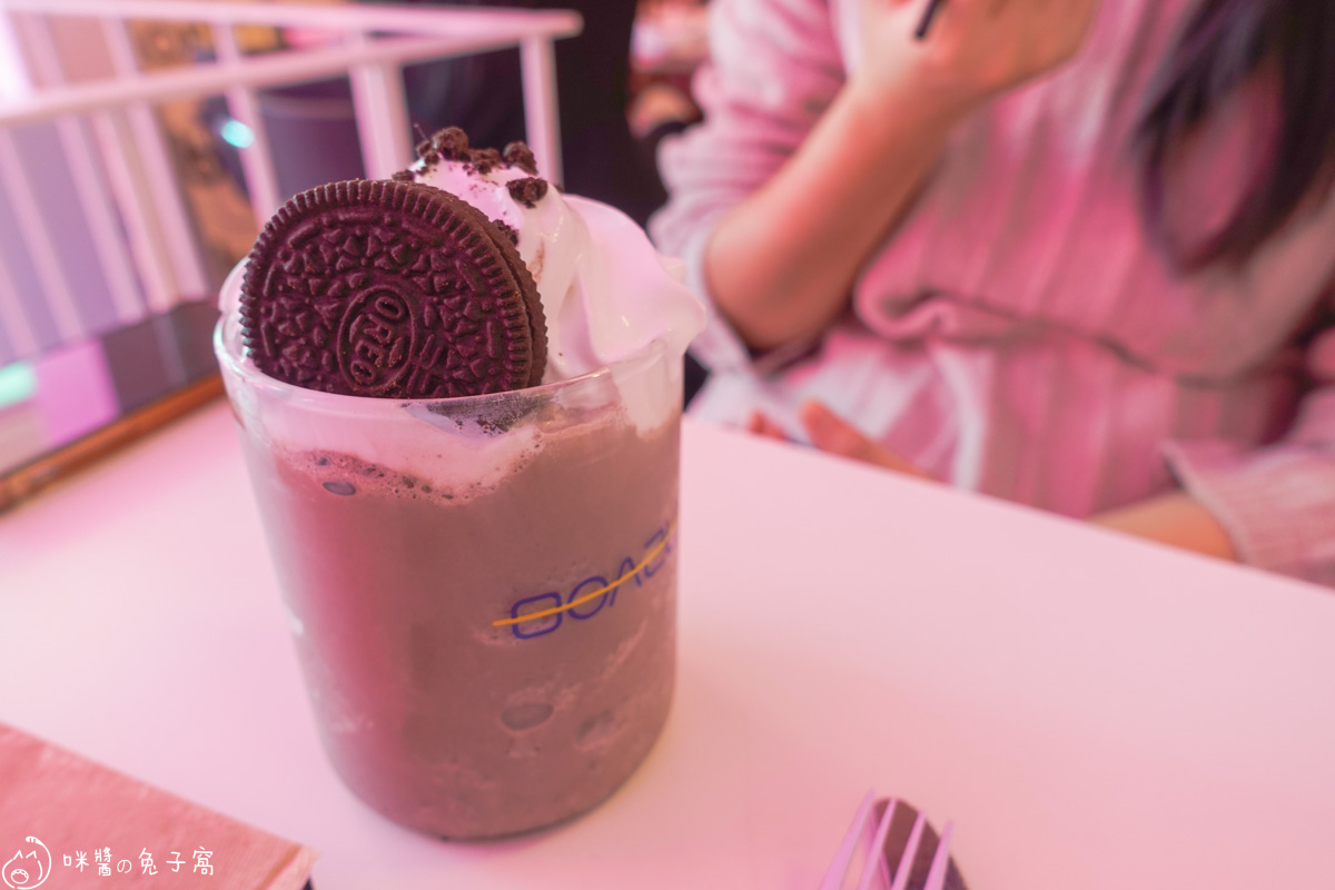 首爾美食。Mouse Rabbit Coffee 鼠兔咖啡 SJ藝聲開的咖啡廳 ELF必訪咖啡廳 還可以買咖啡廳周邊商品~~ - 咪醬の兔子窩